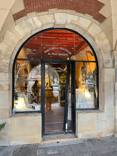 The 16 Best Perfumeries in Paris | MyBestParis