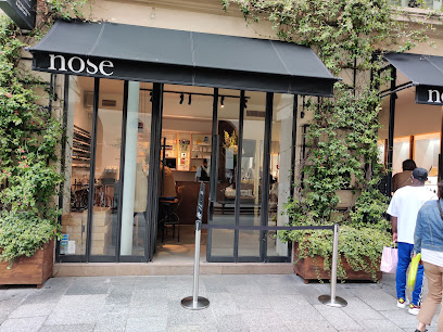 The 16 Best Perfumeries in Paris | MyBestParis